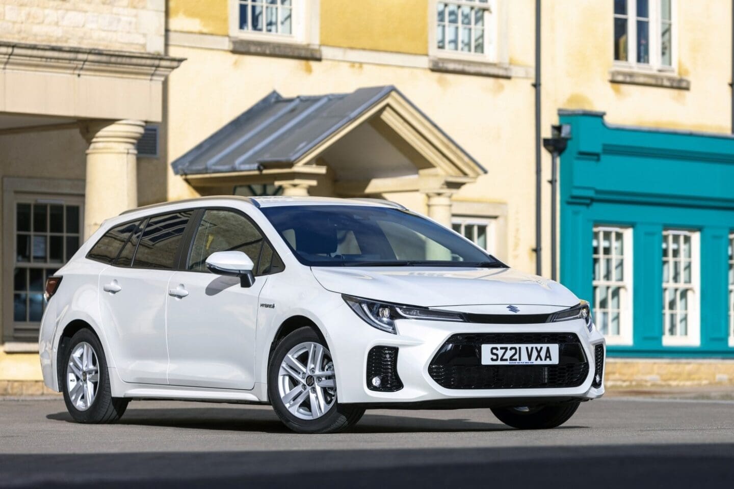 Top five vehicles used as private hire taxis | Patons Car Sales